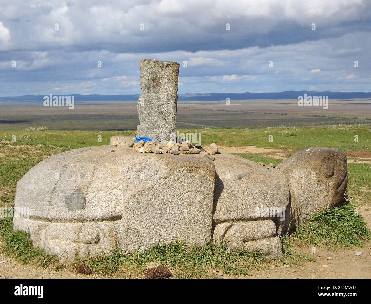 stone tortoise, one of the last four wittnesses of the old Karakorum ...