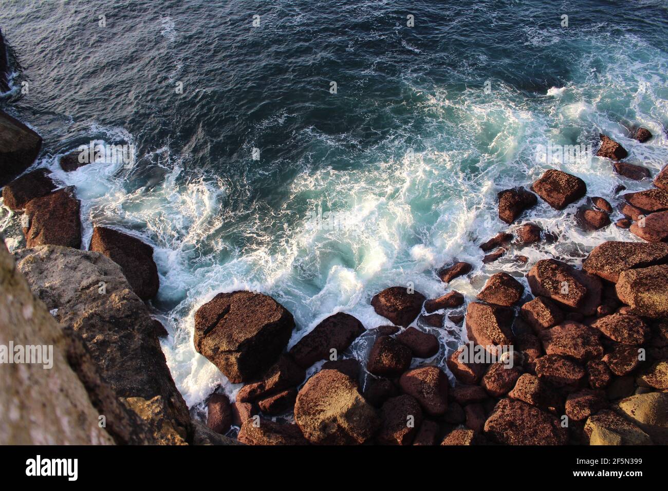 Bottom of a cliff hi-res stock photography and images - Alamy