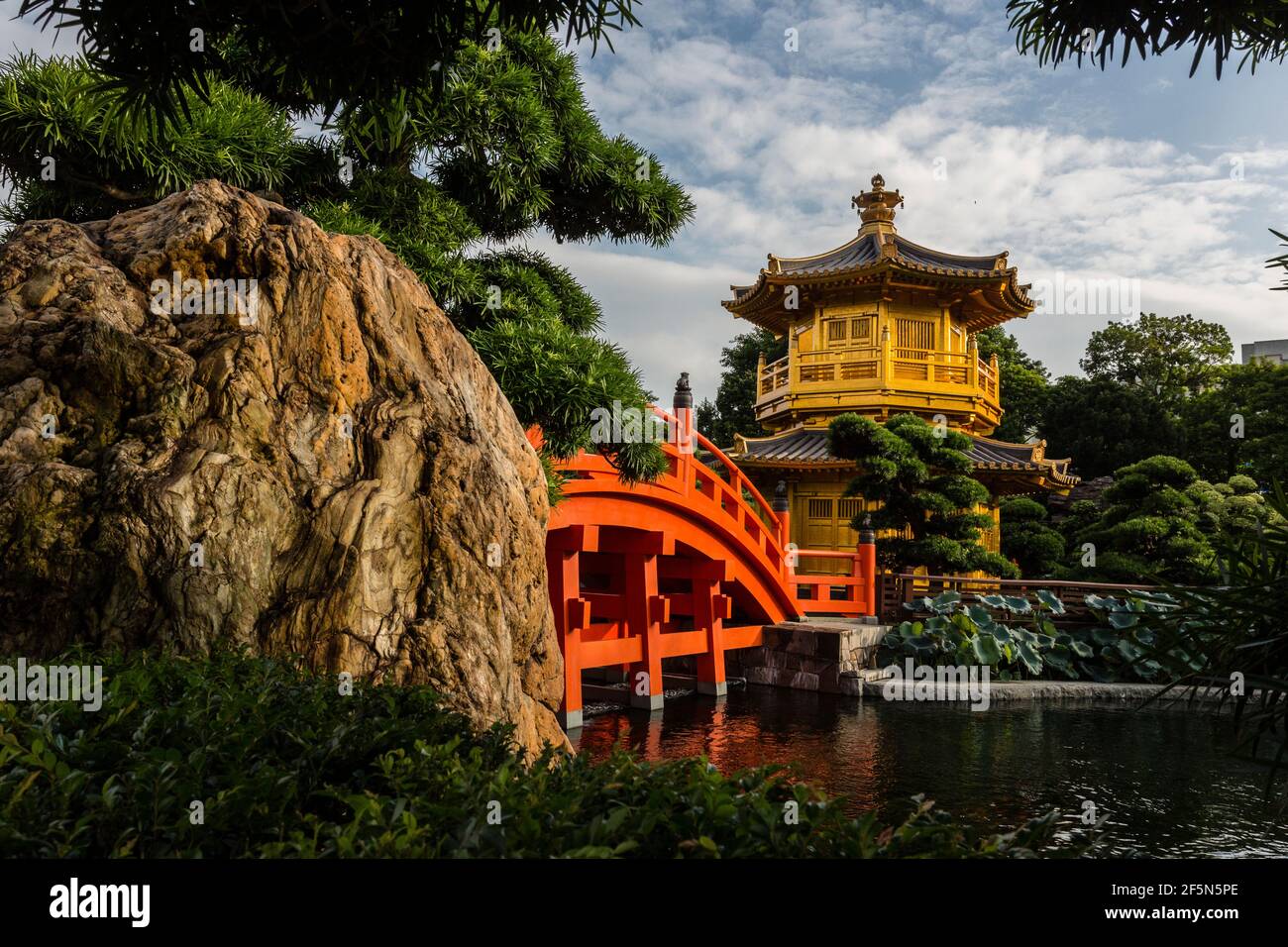 Monumento cultura hi-res stock photography and images - Alamy