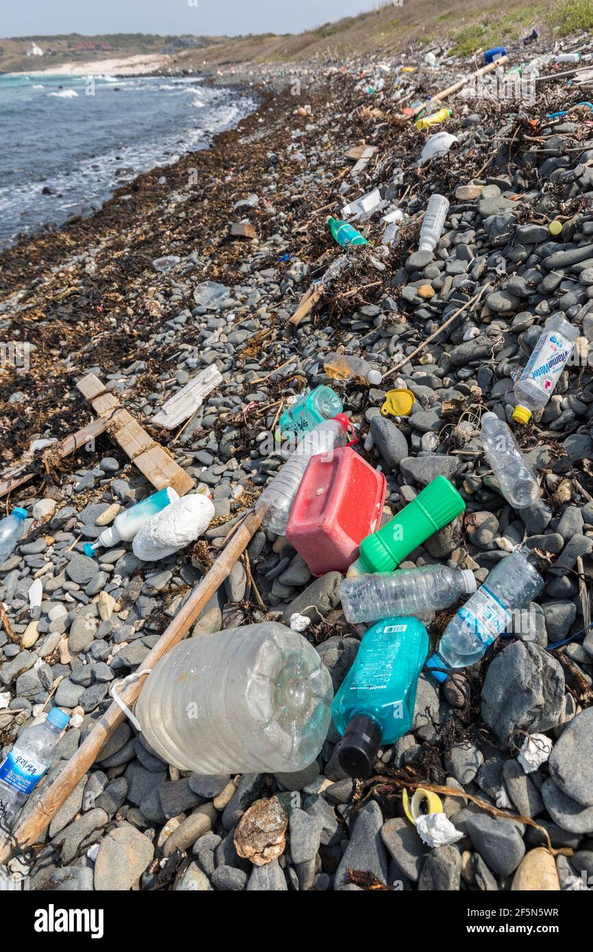 Plastic waste and litter polluting the coast of Tsunoshima island ...
