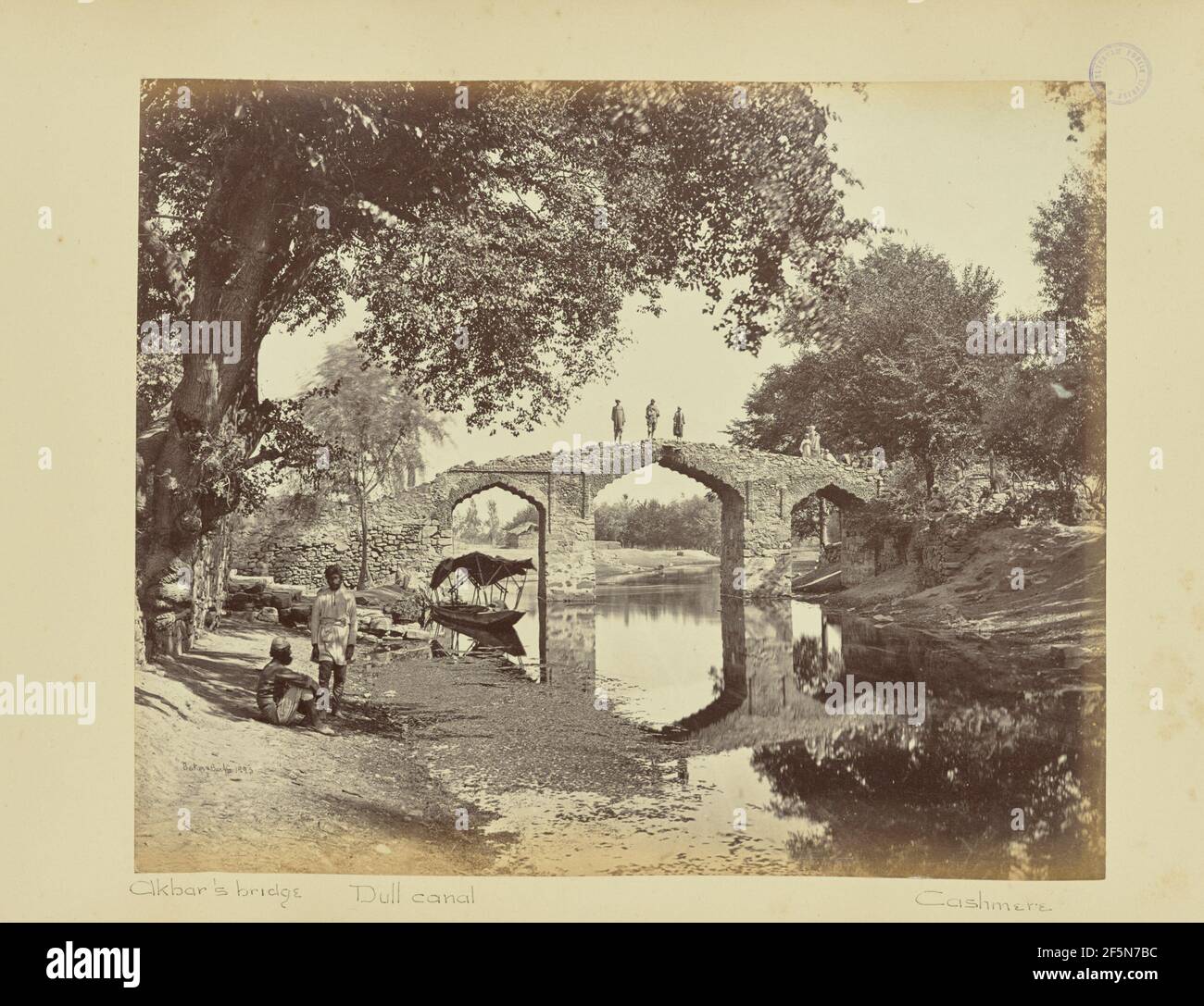 Akbars bridge hi-res stock photography and images - Alamy