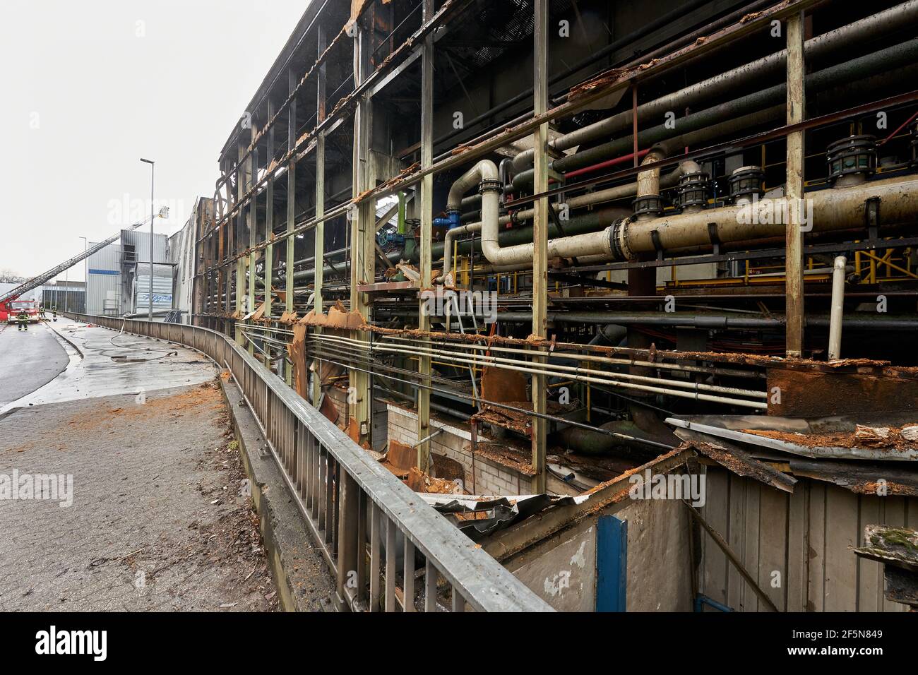 Tinplate work hi-res stock photography and images - Alamy