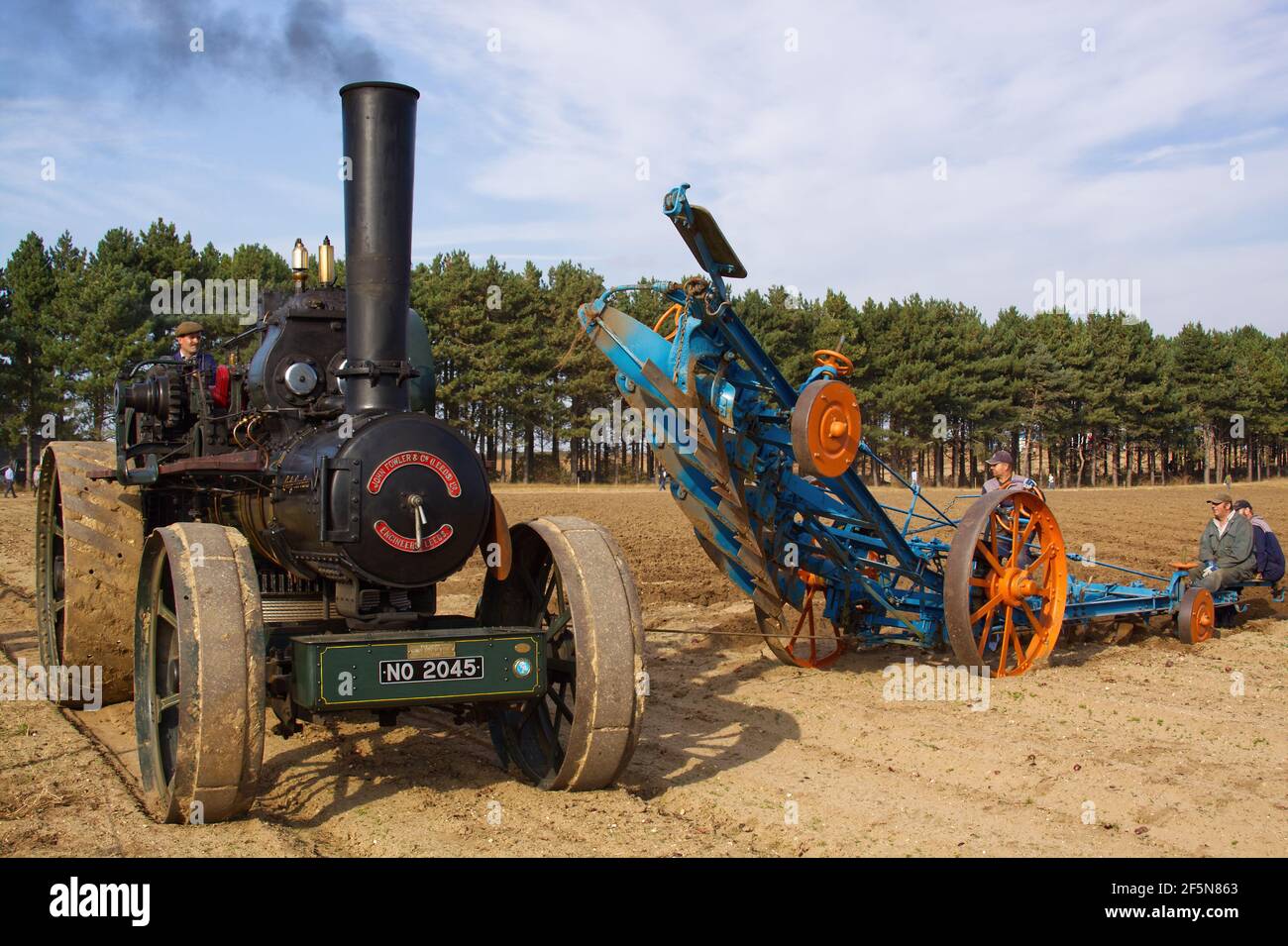 Steam ploughing with a Fowler Ploughing Engine 15334, Lady Caroline ...
