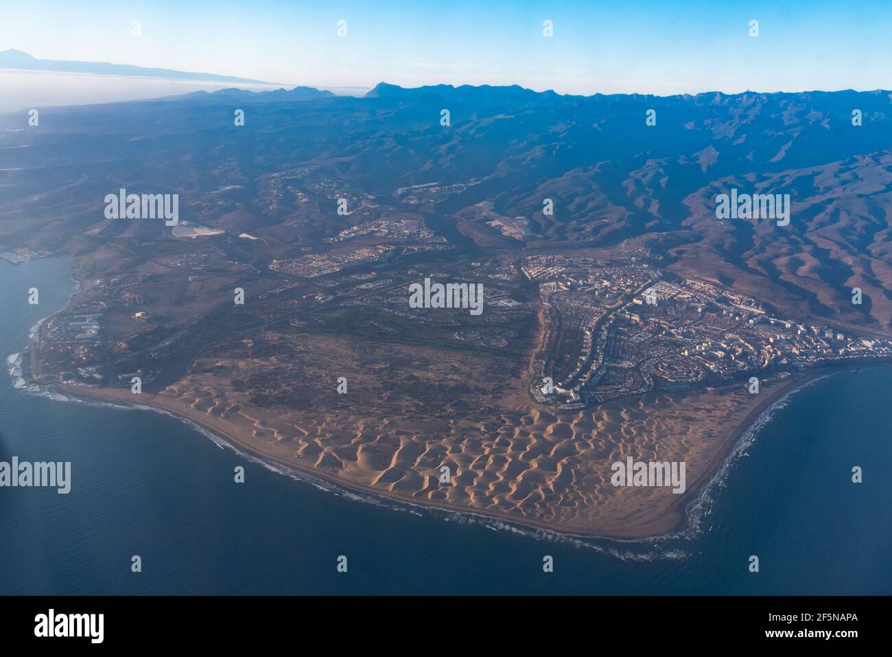 Aerial view of Maspalomas town and famous sand dunes in Gran Canaria ...
