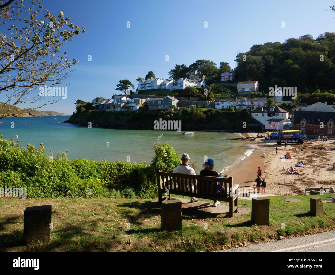 A view of South Sands beach, Salcombe, Devon Stock Photo - Alamy