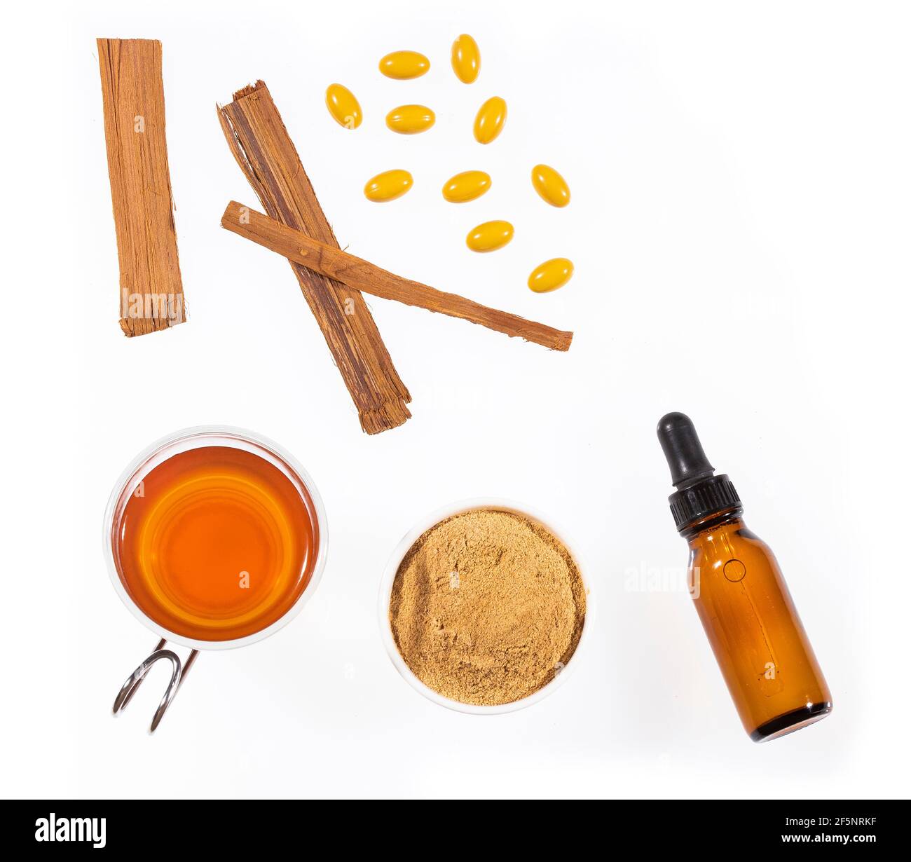 Uncaria tomentosa medicinal tea in glass cup Stock Photo - Alamy