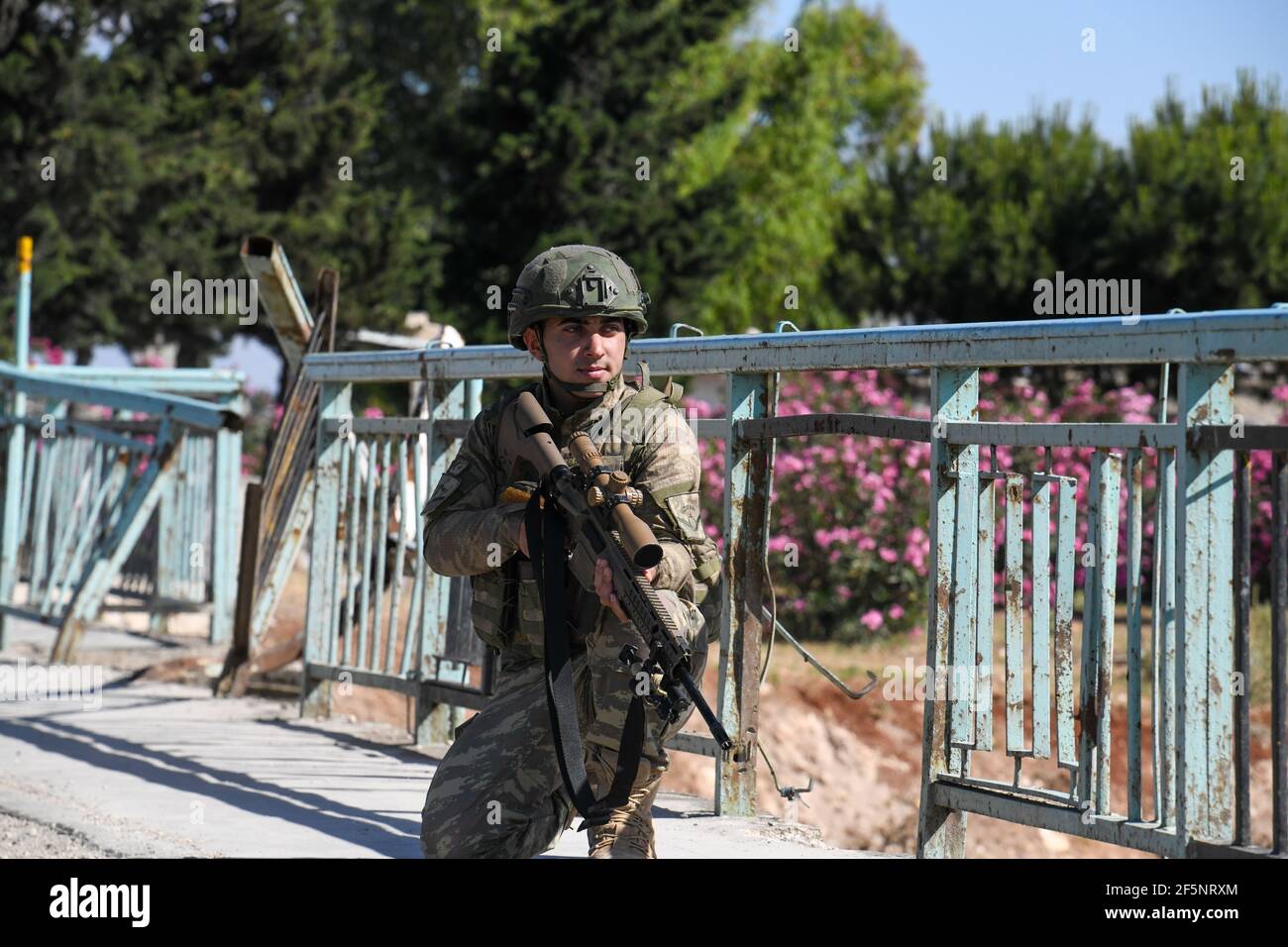 M4 road hi-res stock photography and images - Alamy