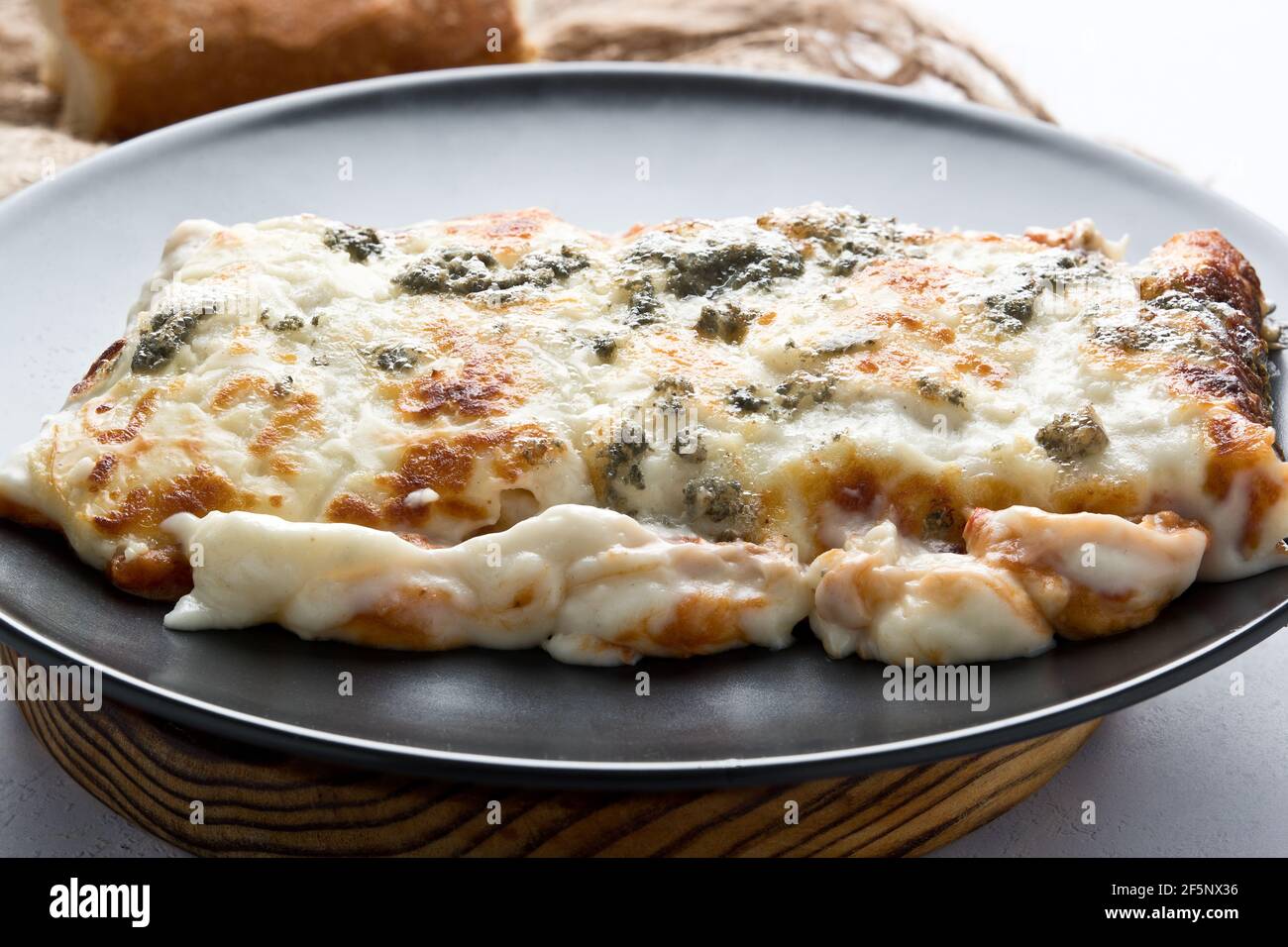 Lasagna (Italian: lasagna) is a type of pasta that is served in sheets ...