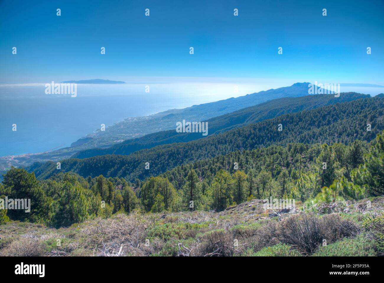 El Hierro and La Gomera viewed from Pico de la Nieve at La Palma ...
