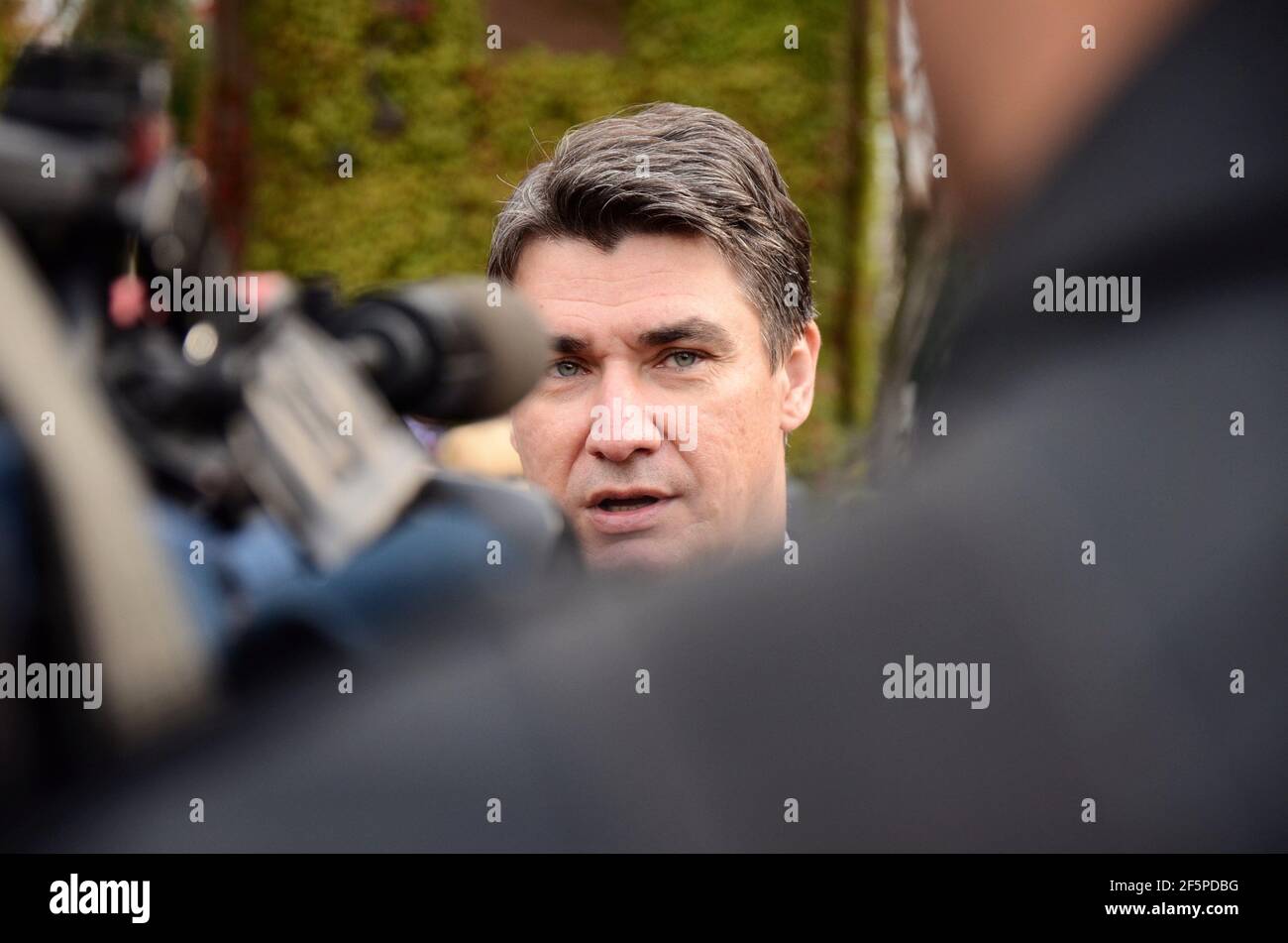 Croatia zagreb president zoran hi-res stock photography and images - Alamy