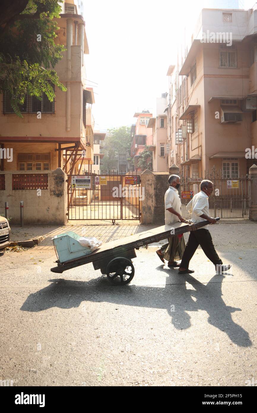The Hand Cart in India Stock Photo - Alamy