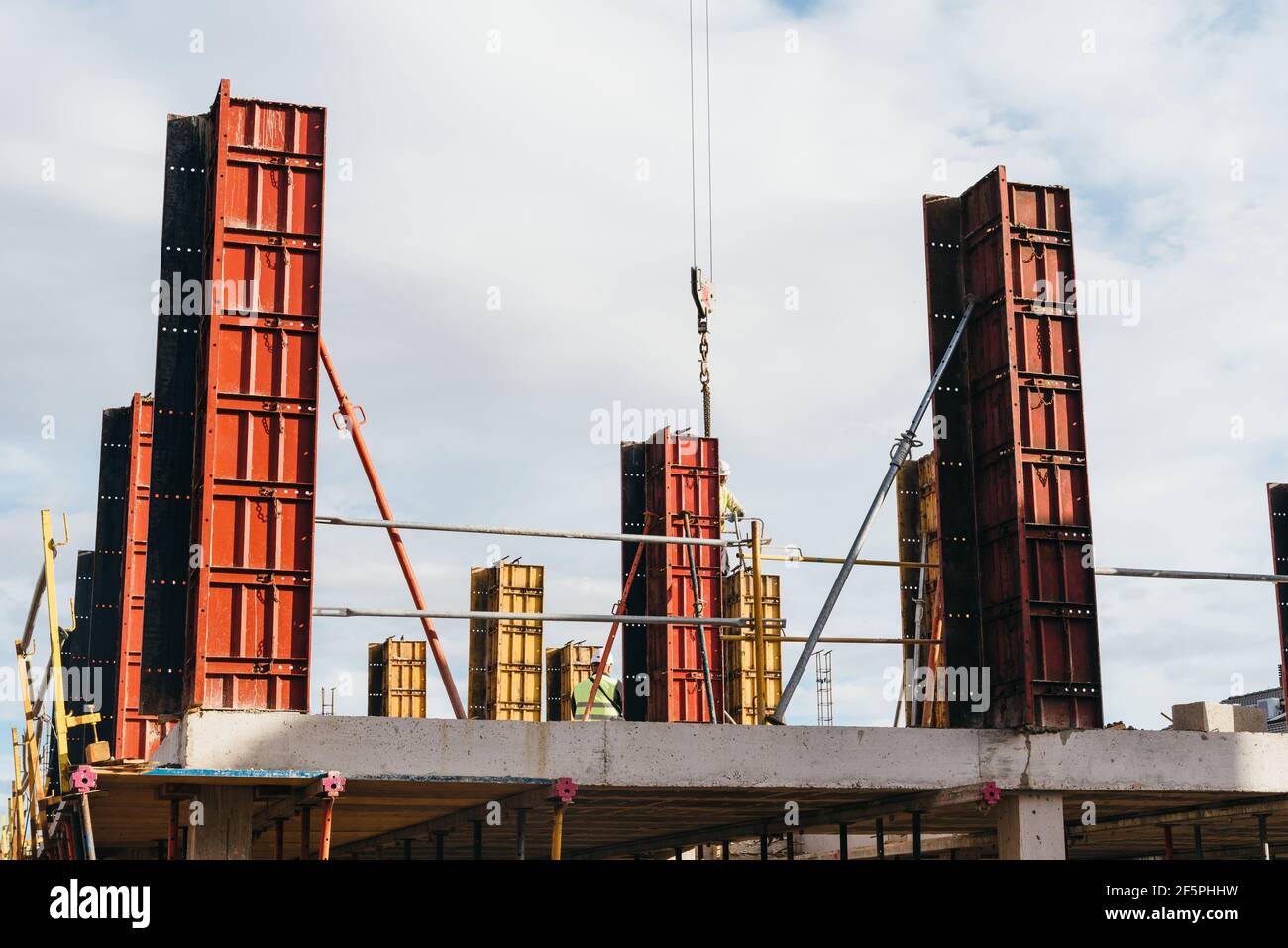 Concrete pillars construction hi-res stock photography and images - Alamy