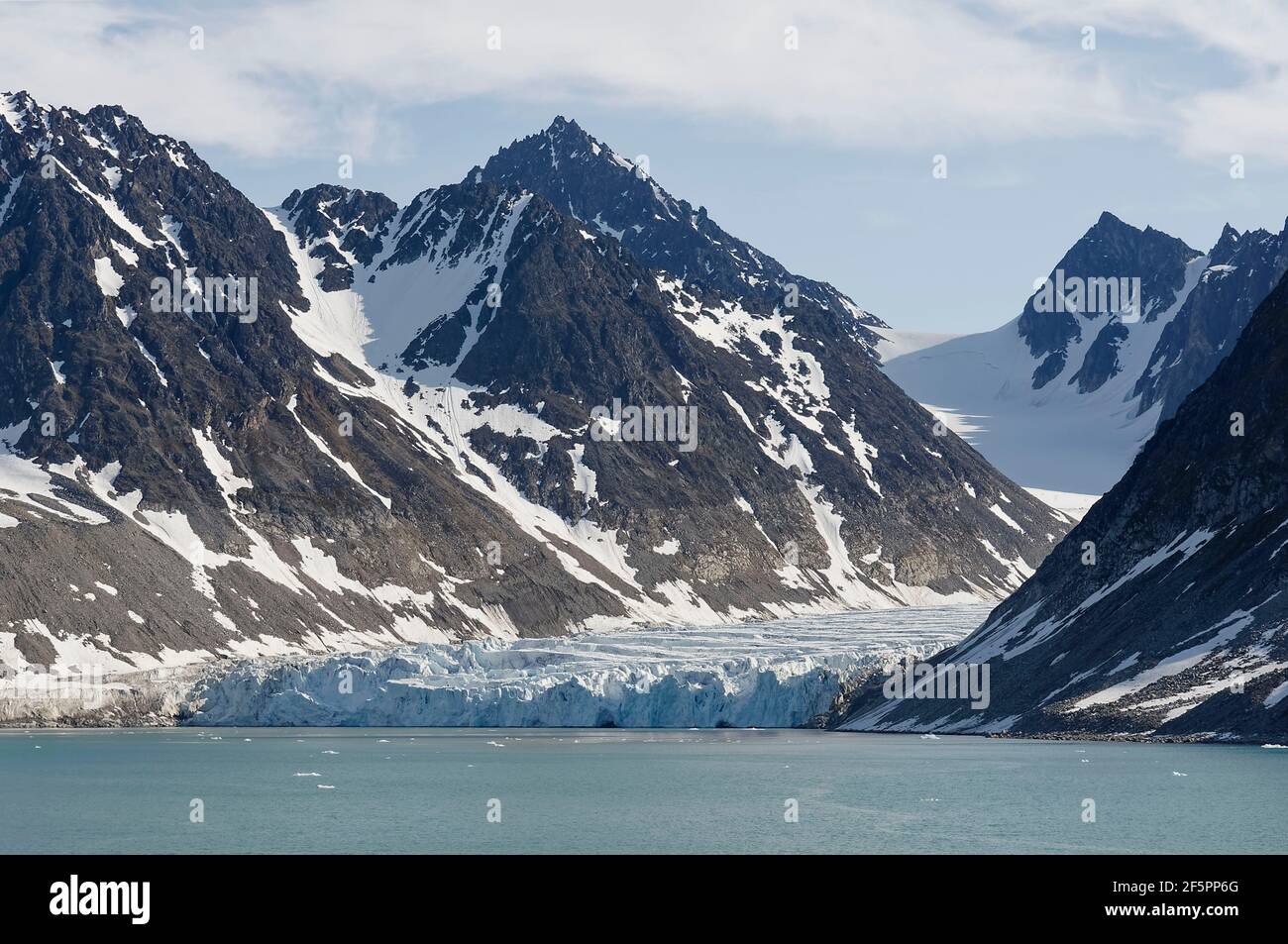 Glacier scenery in Spitsbergen Island, Svalbard Stock Photo - Alamy