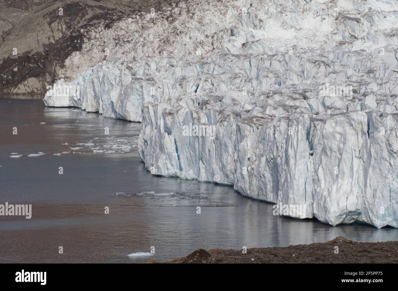 Glacier scenery in Spitsbergen Island, Svalbard Stock Photo - Alamy