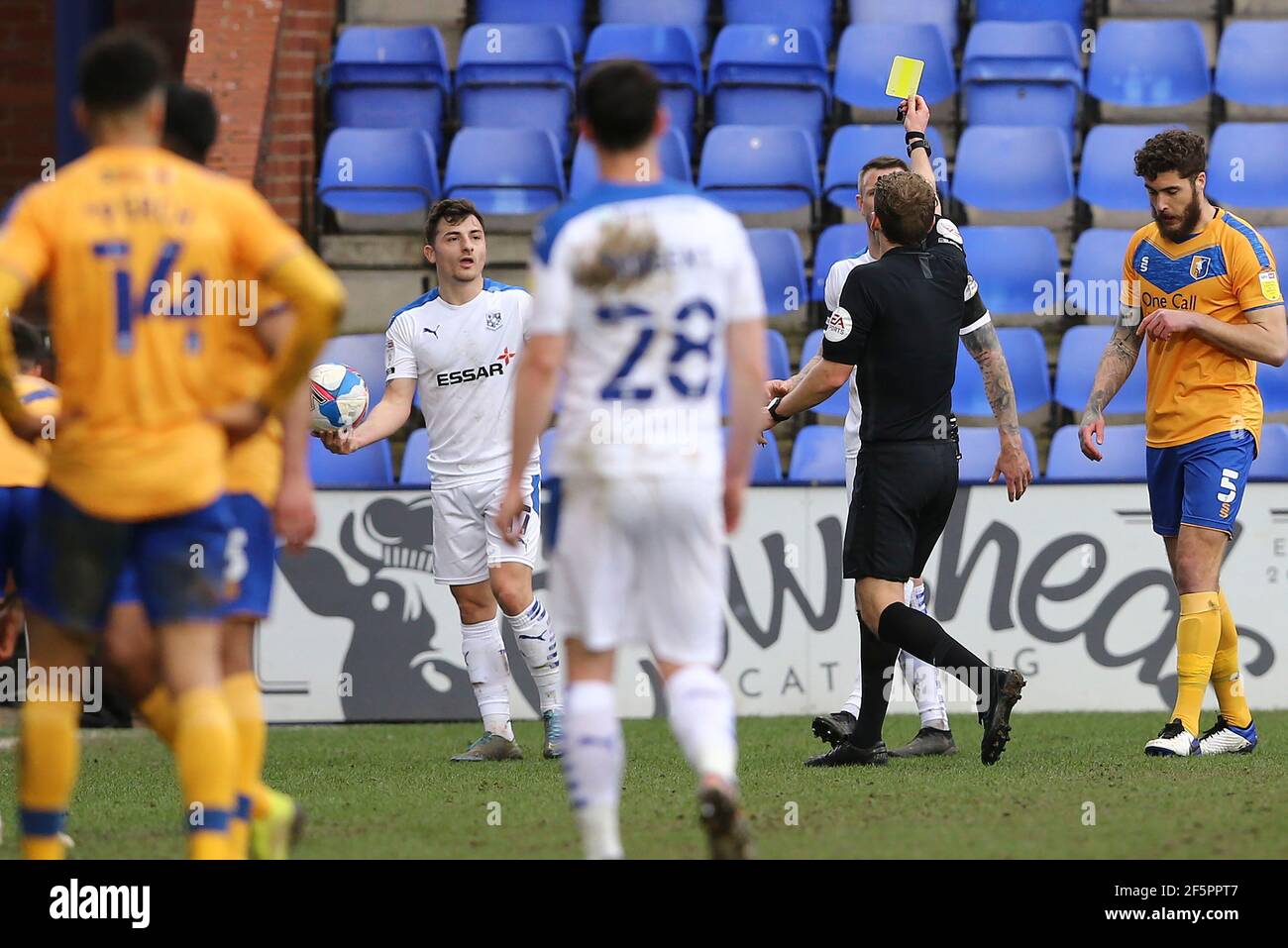Referee will finnie hi-res stock photography and images - Alamy