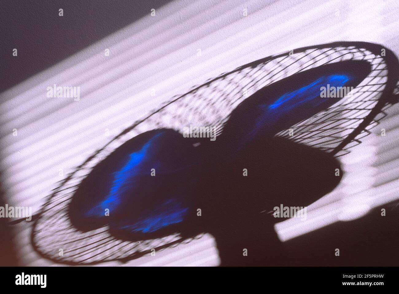 Old fashioned electric fan hi-res stock photography and images - Alamy