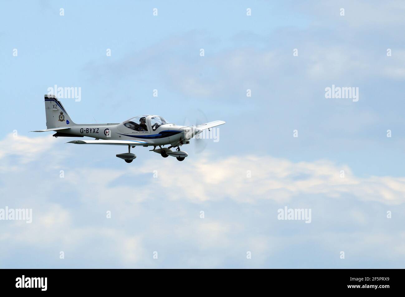 Grob tutor hi-res stock photography and images - Alamy