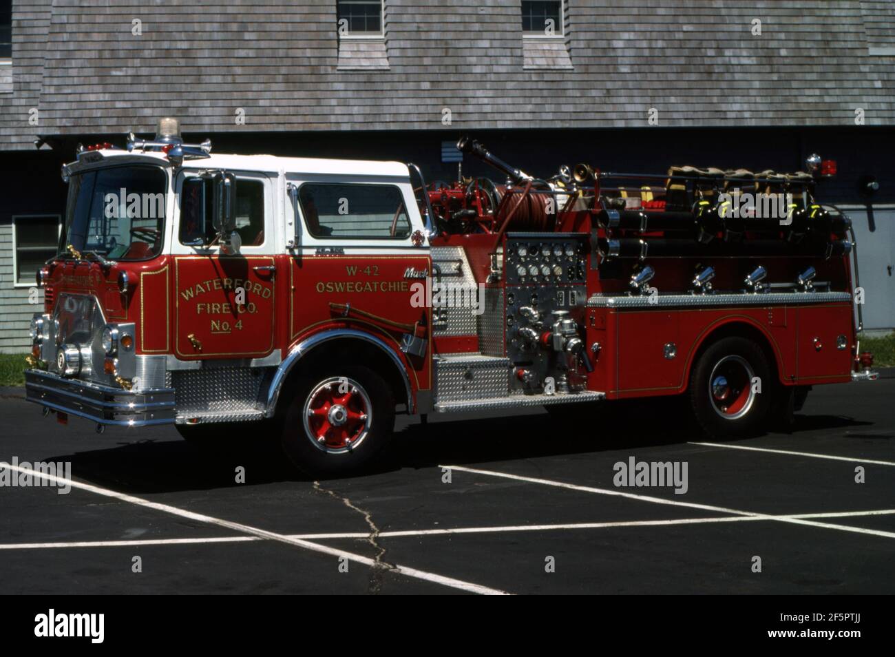 USA US-Fire Truck MACK CF Model Pumper Stock Photo - Alamy