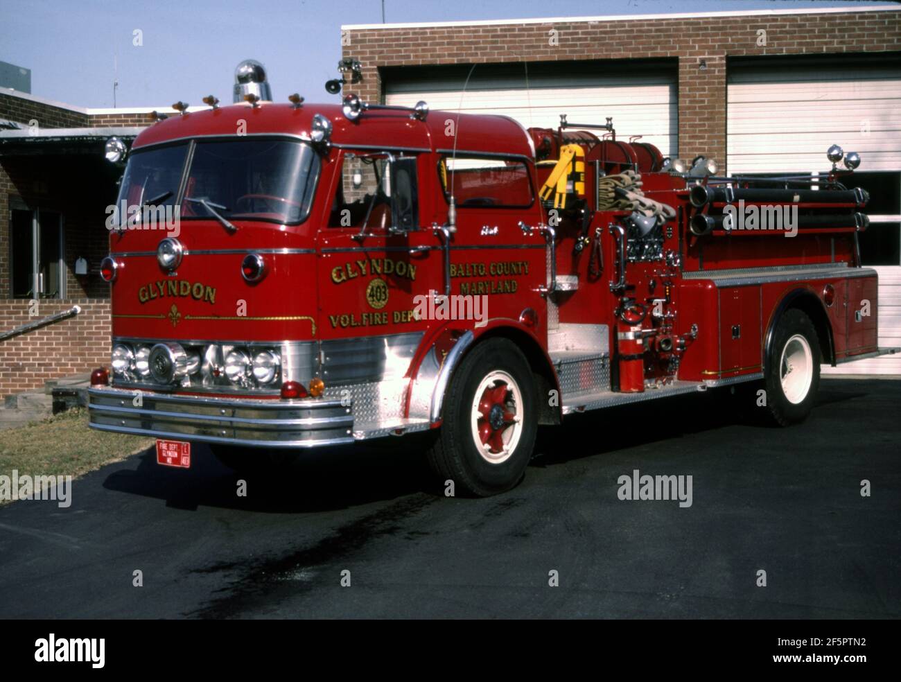 USA US-Fire Truck MACK C Model Pumper Stock Photo - Alamy