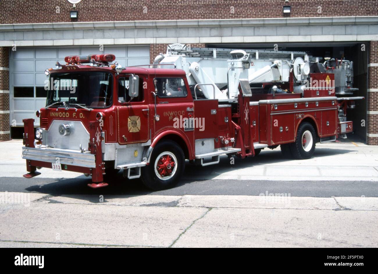 USA US-Fire Truck MACK CF Model Baker 75 Foot Tower Ladder Stock Photo ...