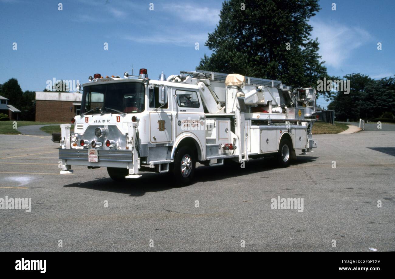 USA US-Fire Truck MACK CF Model Baker 75 Foot Tower Ladder Stock Photo ...