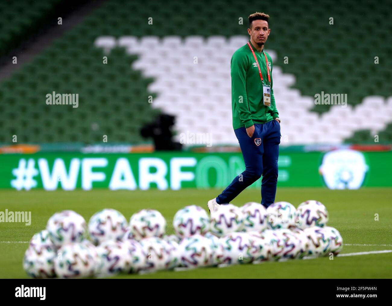 Callum robinson ireland 2021 hi-res stock photography and images - Alamy