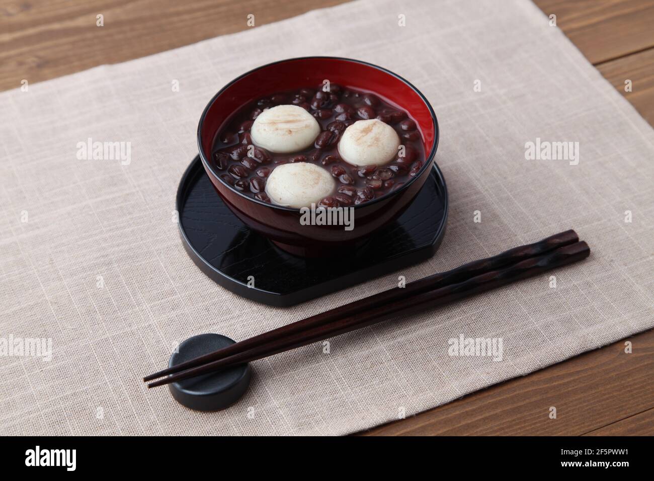 Red bean soup hi-res stock photography and images - Alamy