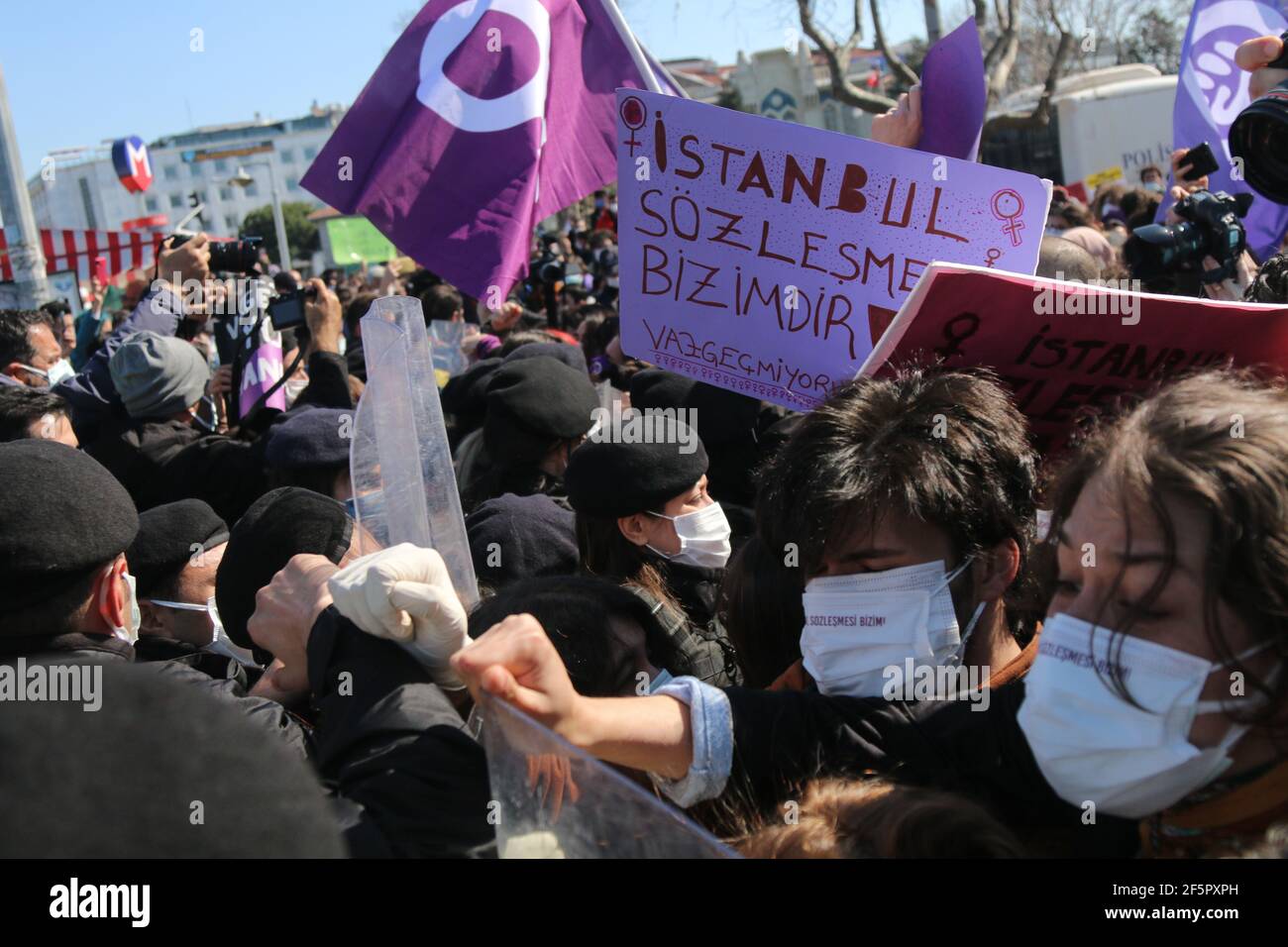 Istanbul, Turkey. 27th Mar, 2021. Police officers block protesters ...