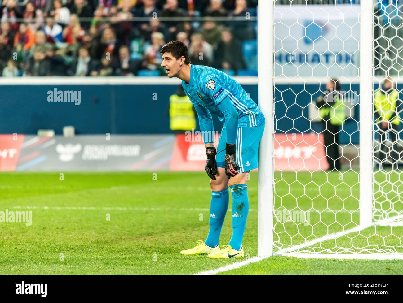 Goalkeeper thibaut courtois hi-res stock photography and images - Alamy