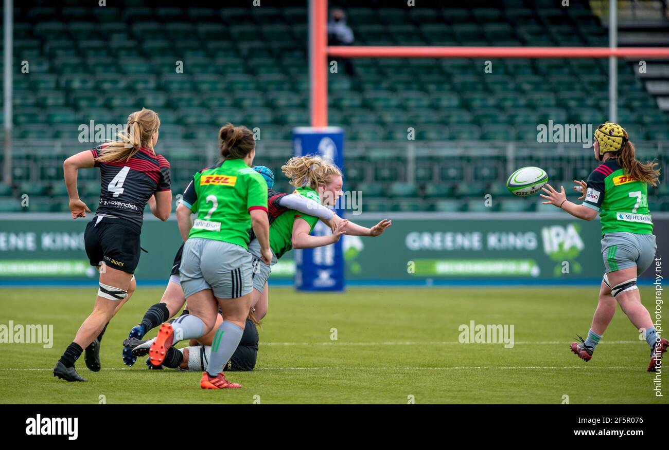 London, UK. 27th Mar, 2021. Heather Cowell of Harlequins Women gets off ...