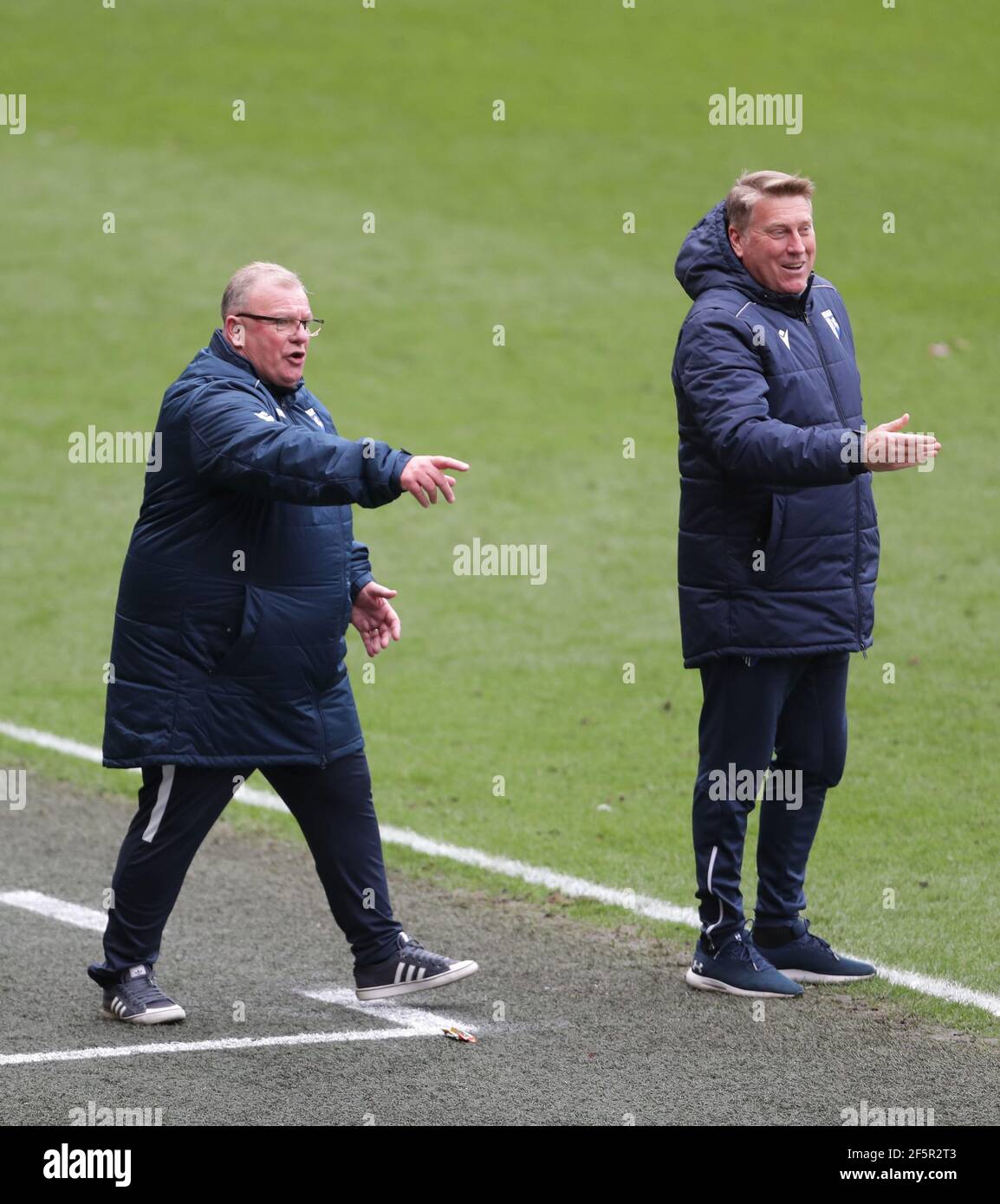 Paul raynor football hi-res stock photography and images - Alamy