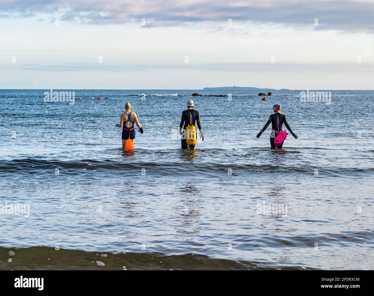 Buoyancy aid hi-res stock photography and images - Alamy