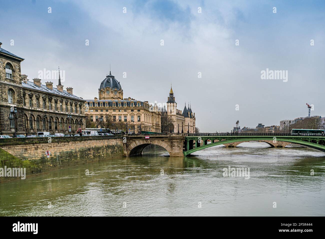 Street view in the historical centre of Paris, France Stock Photo - Alamy