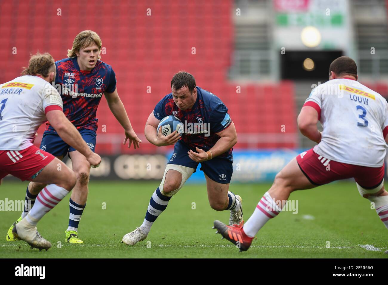 Bristol, UK. 27th Mar, 2021. Bryan Byrne of Bristol Bears takes on Joe ...