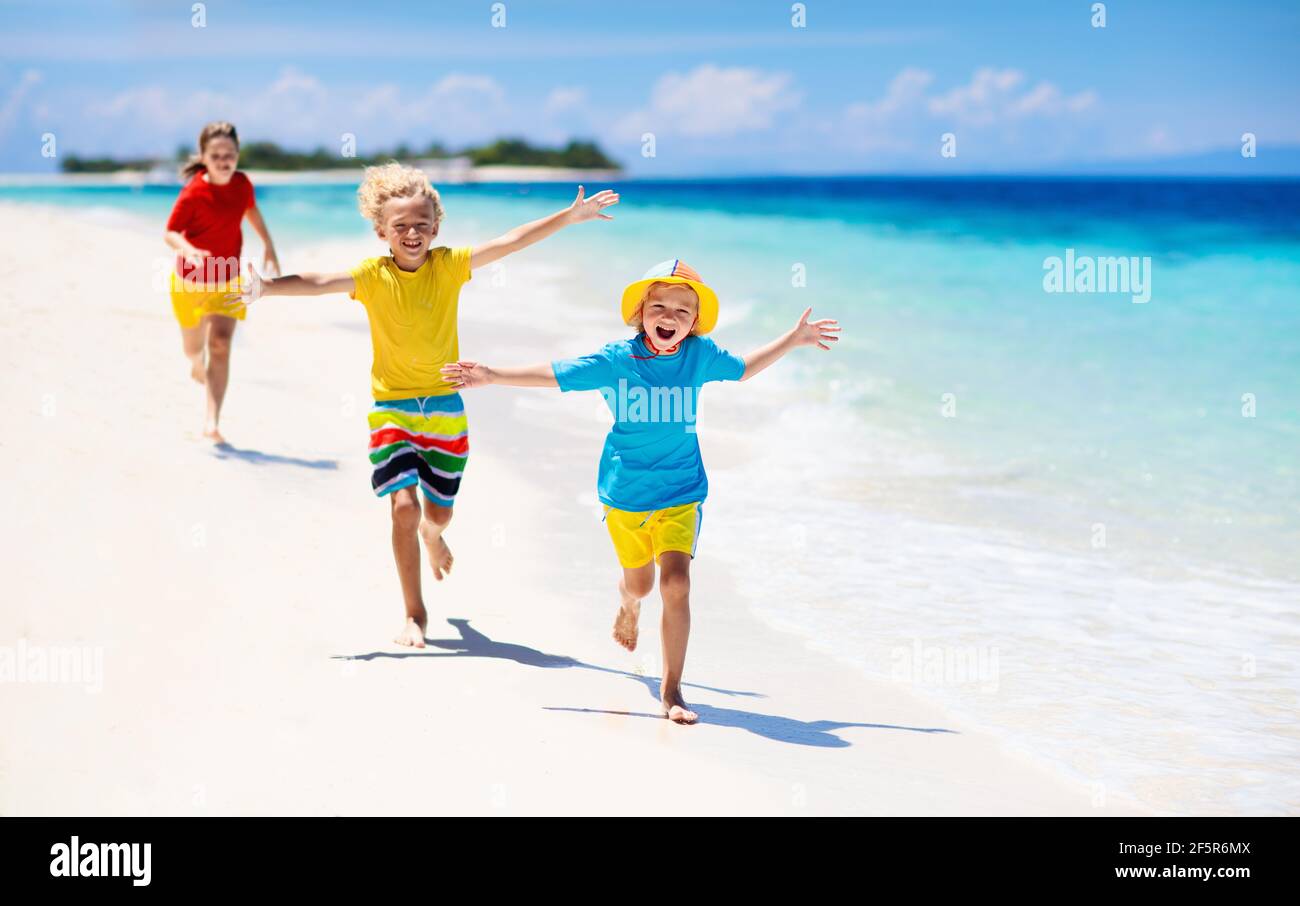 Kids sun protection hi-res stock photography and images - Alamy
