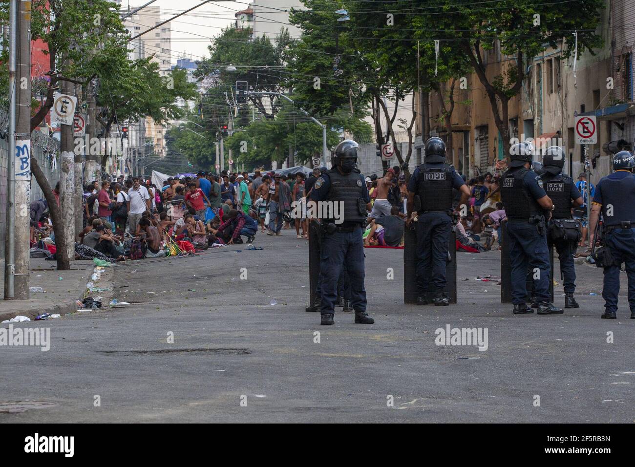 Sao Paulo, Sao Paulo, Brasil. 27th Mar, 2021. (INT) Operation against ...