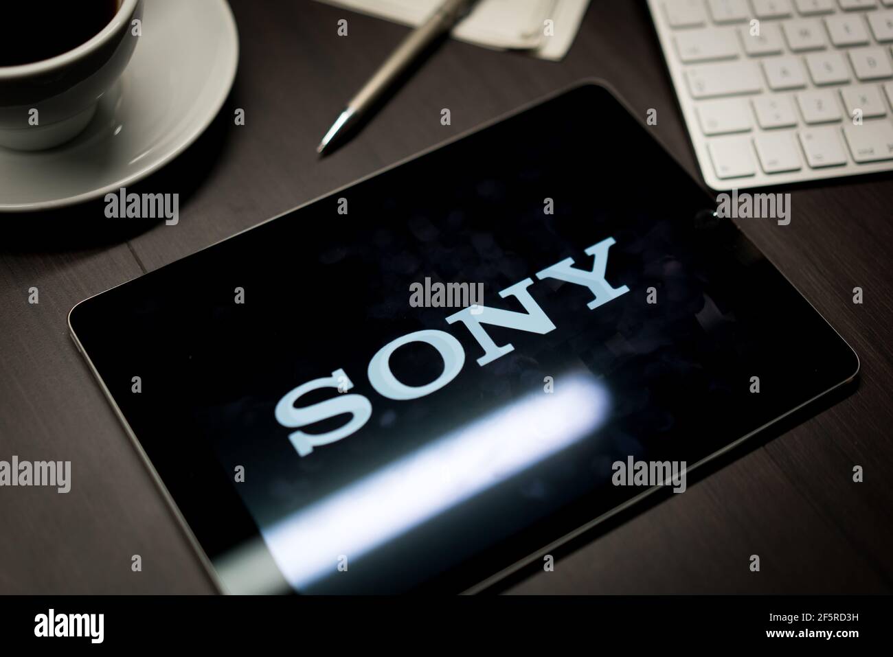 Sony office logo hi-res stock photography and images - Alamy