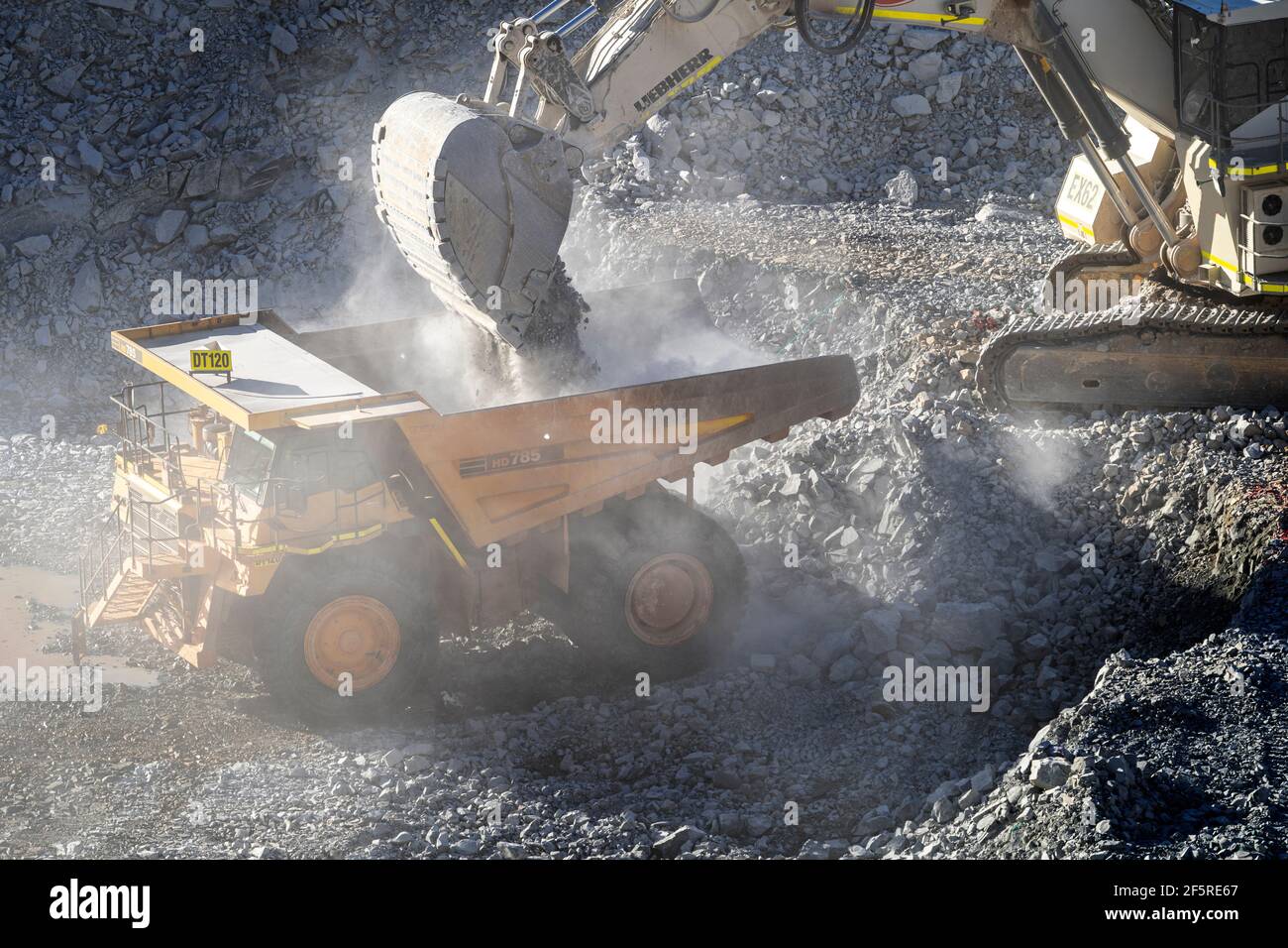 Gold digger mine hi-res stock photography and images - Alamy