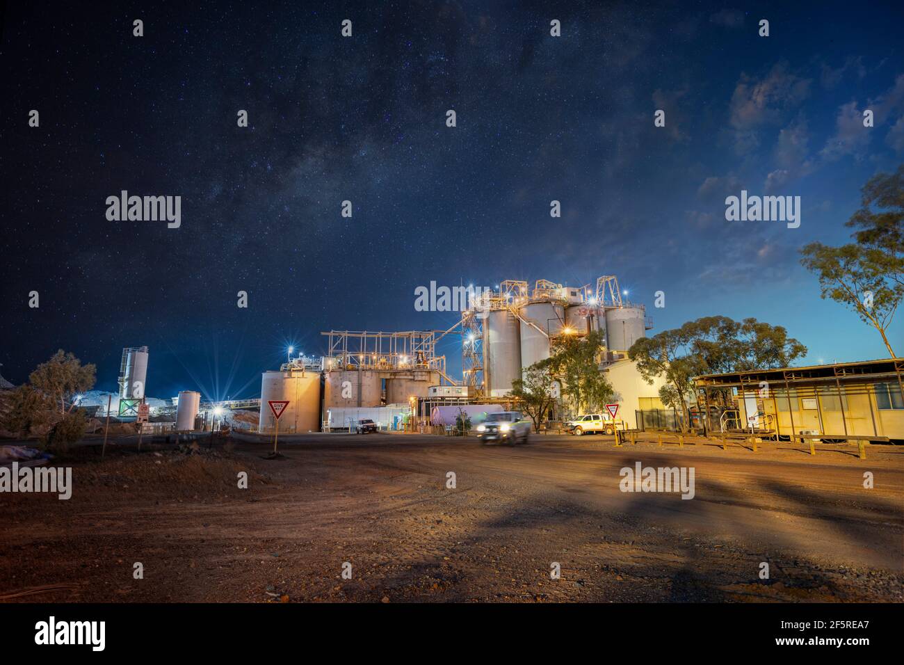 Gold fields australia hi-res stock photography and images - Alamy