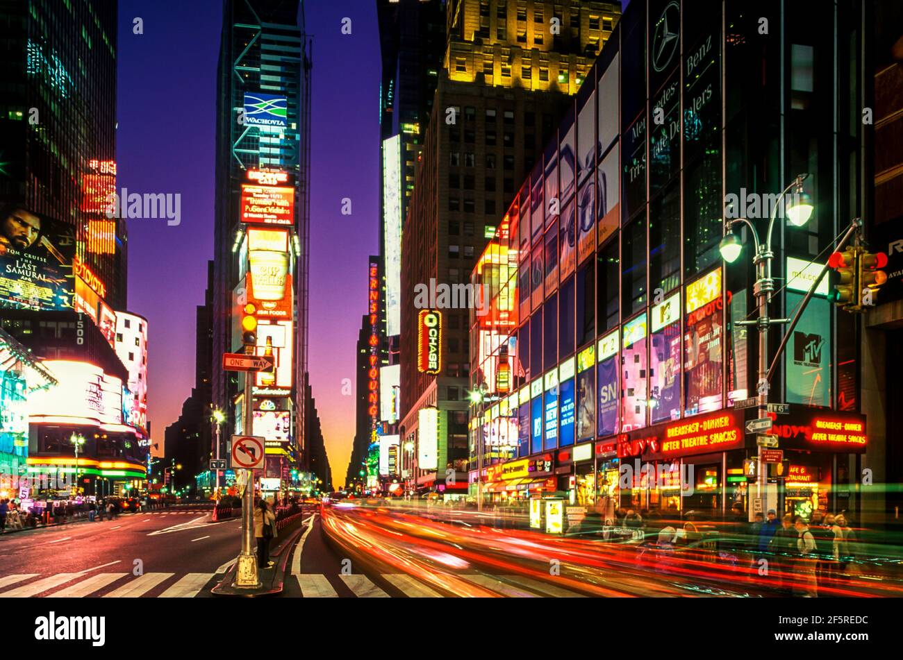 2003 HISTORICAL TIMES SQUARE MIDTOWN MANHATTAN NEW YORK CITY USA Stock ...