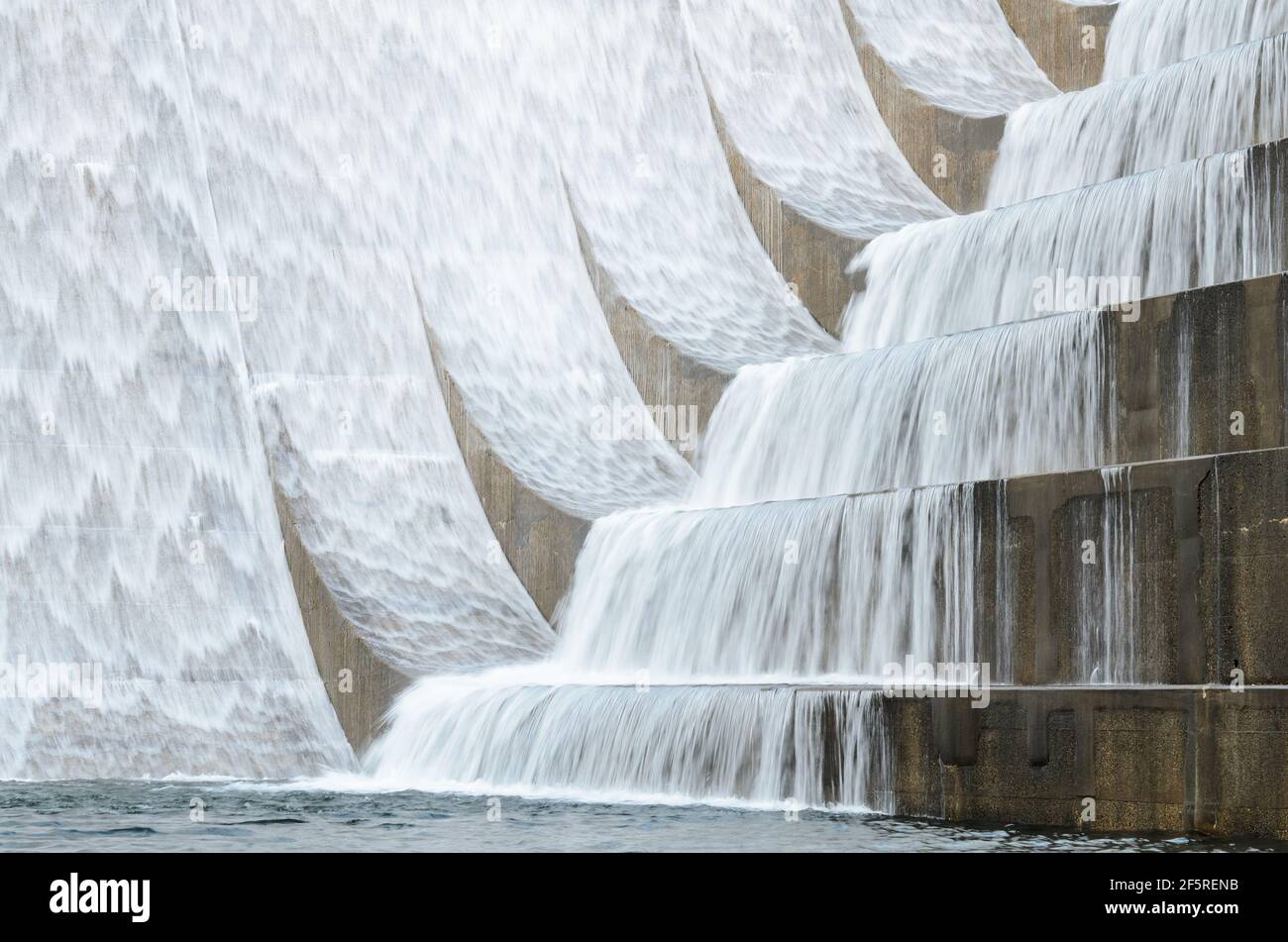 Falling water river hi-res stock photography and images - Alamy