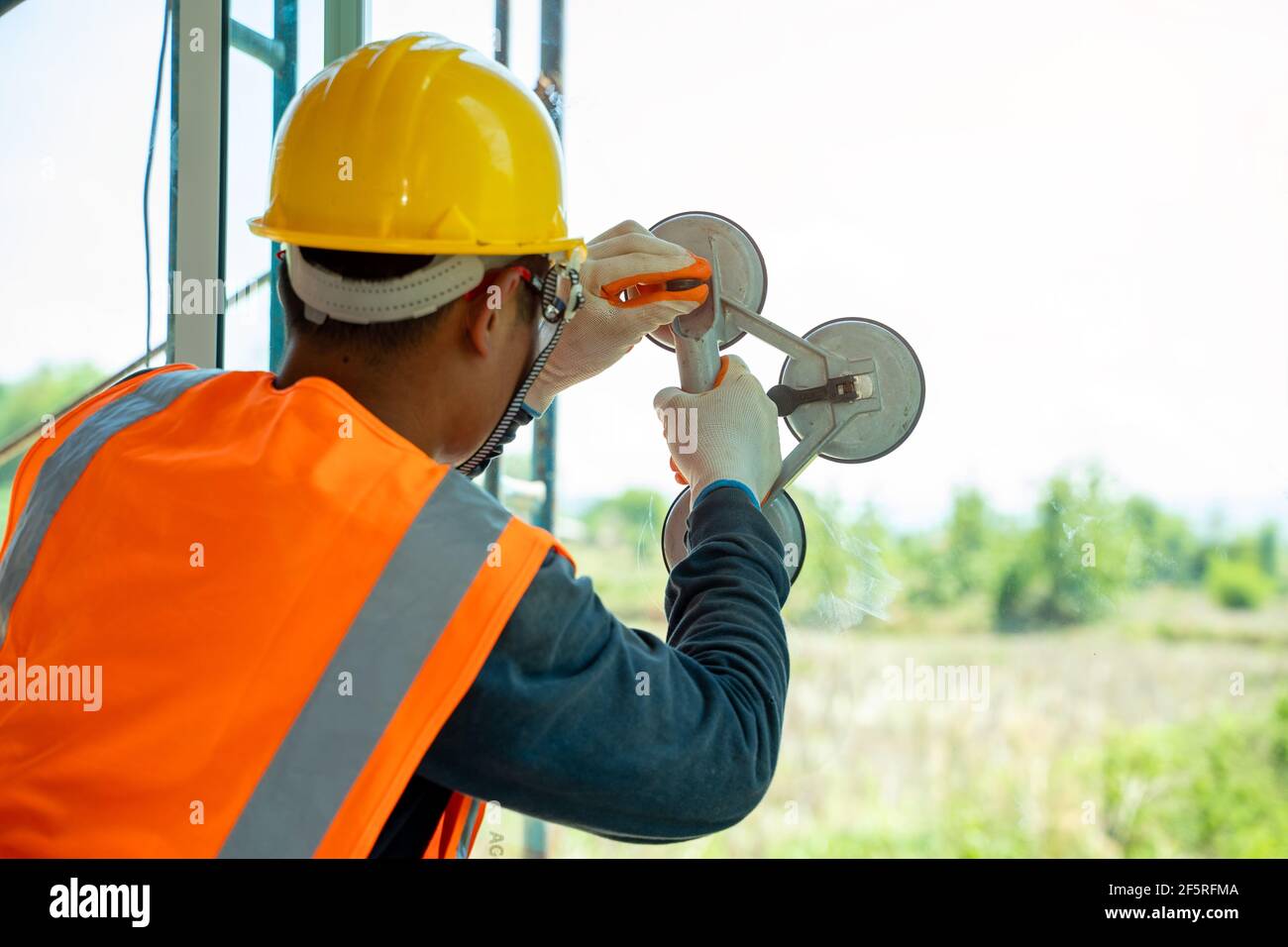 Suction tool hi-res stock photography and images - Alamy