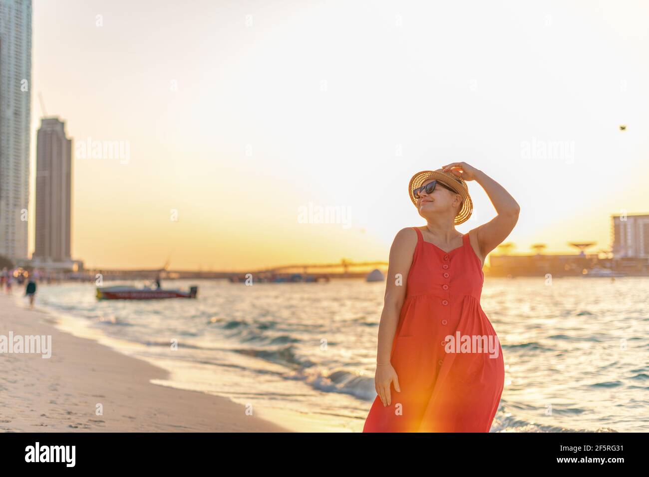 Nice sunset view hi-res stock photography and images - Alamy