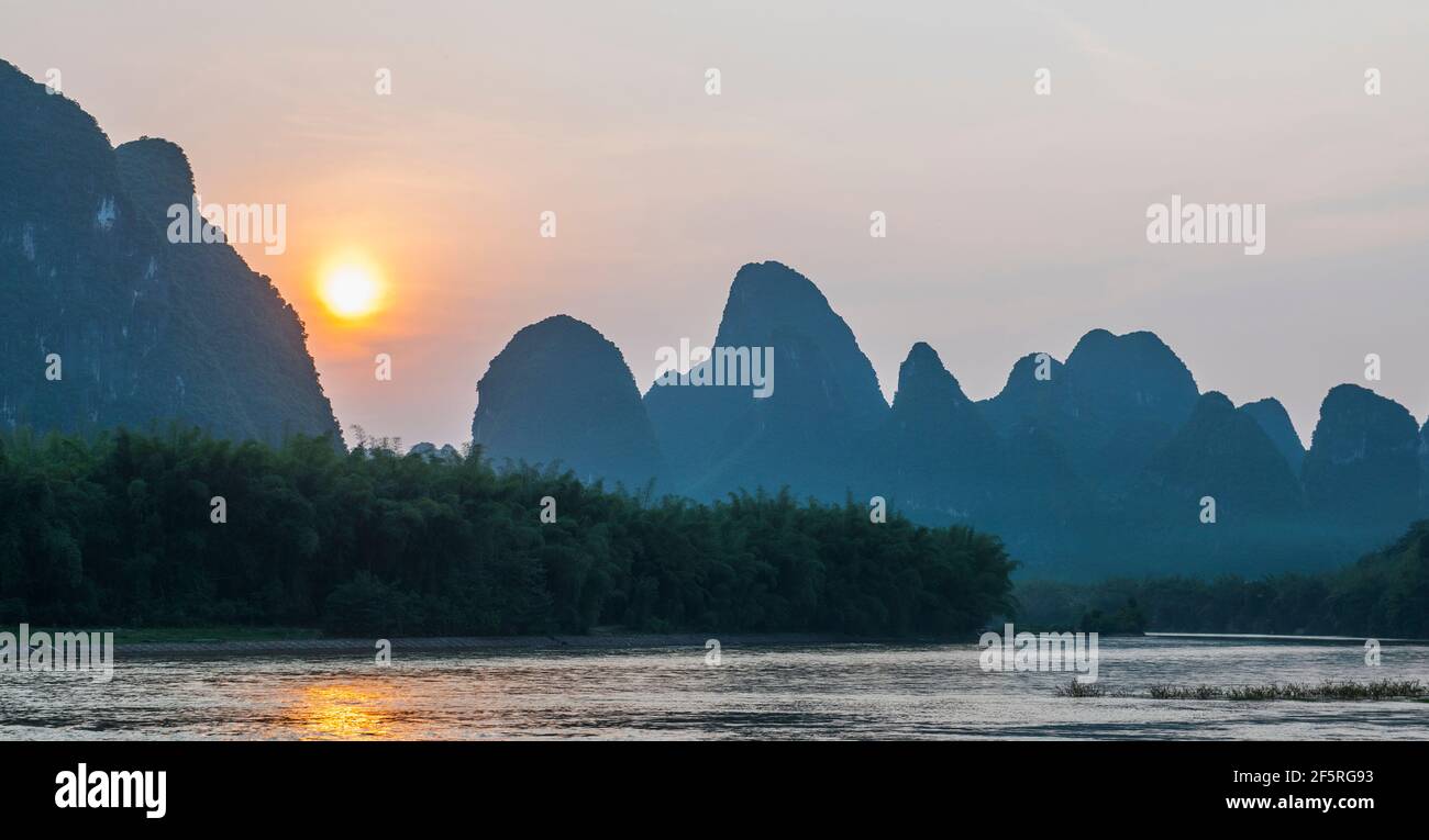 limestone peaks around Yangshuo in Guangxi province / China Stock Photo ...