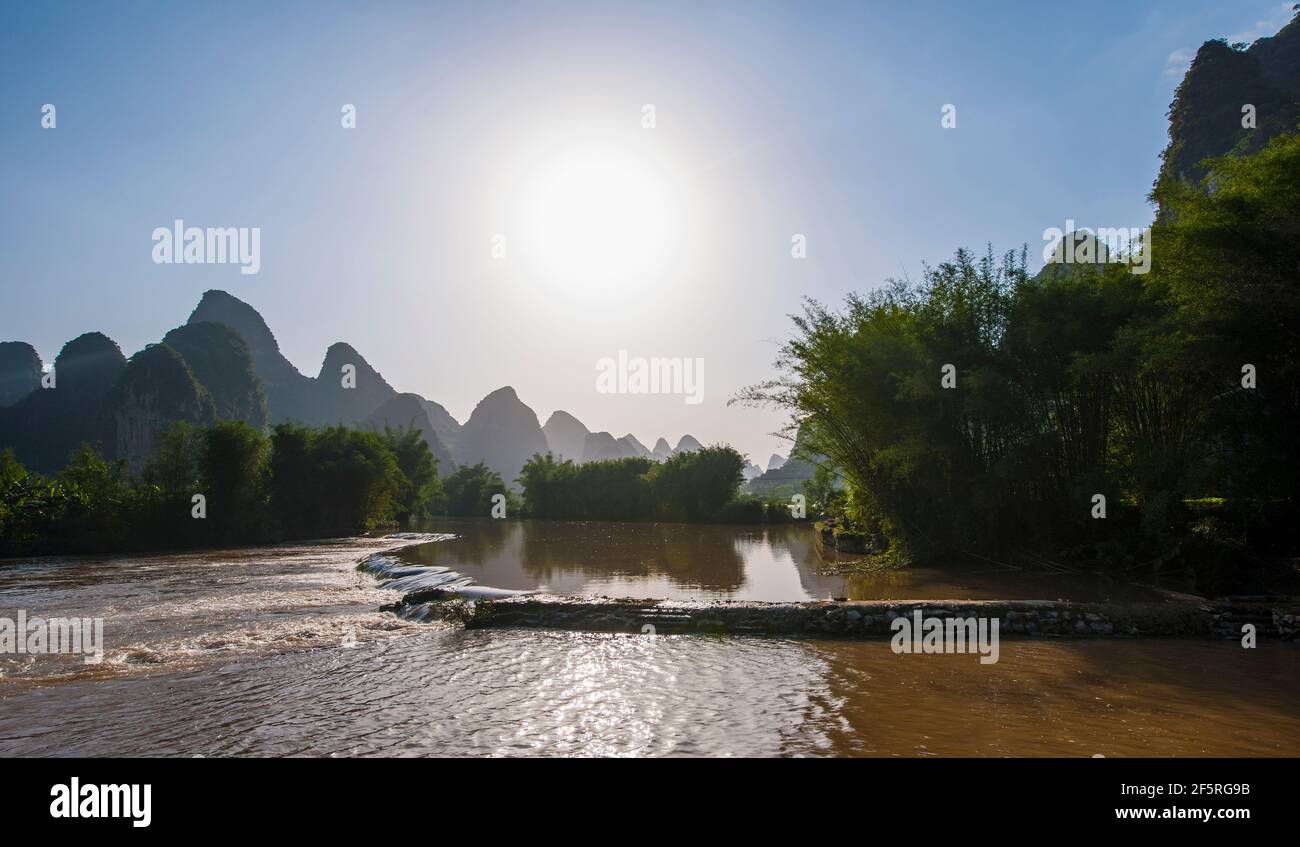 The Yulong river close to Yangshuo in Guangxi province / China Stock ...