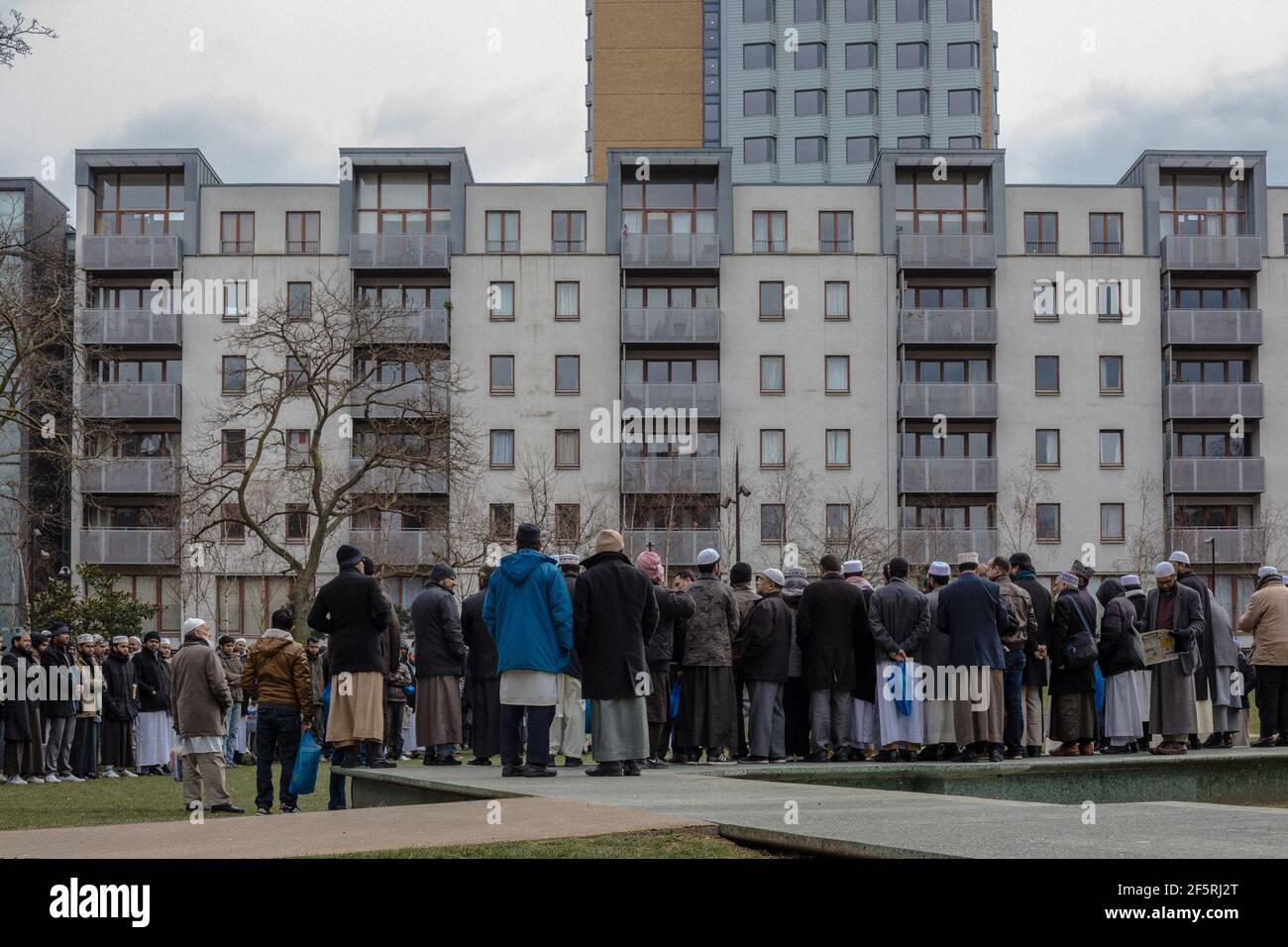 Muslim prayers london hi-res stock photography and images - Alamy