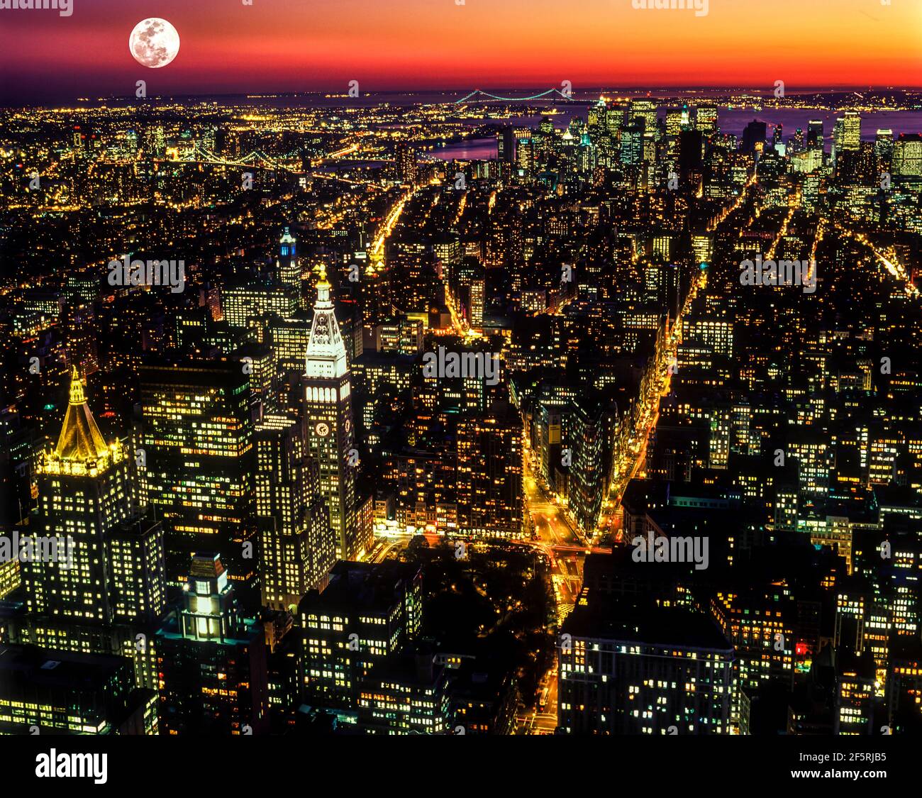 Lower manhattan 2003 hi-res stock photography and images - Alamy