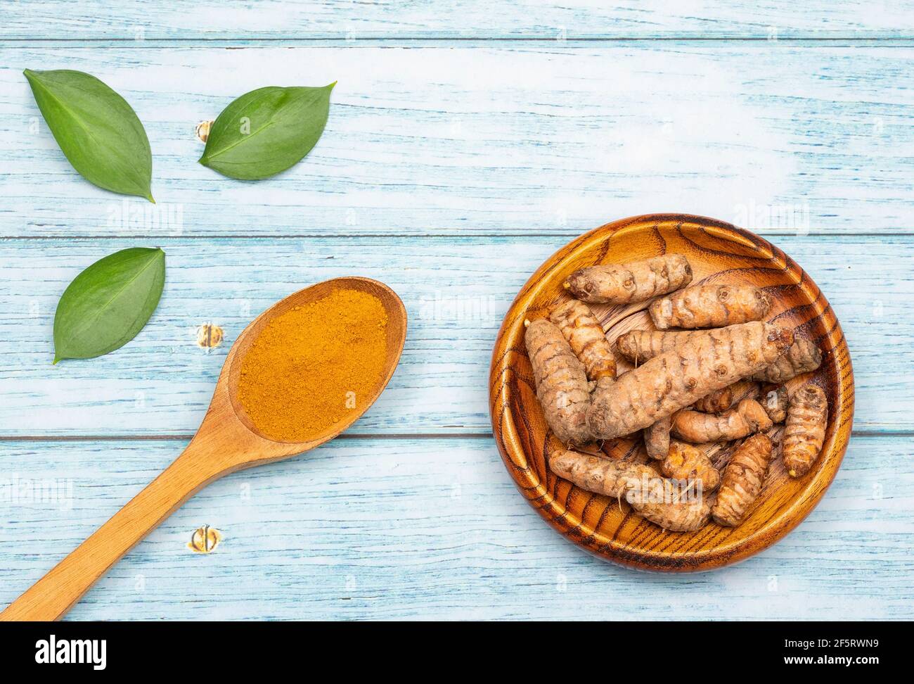 Organic turmeric roots - Curcuma longa. Healthy food Stock Photo - Alamy
