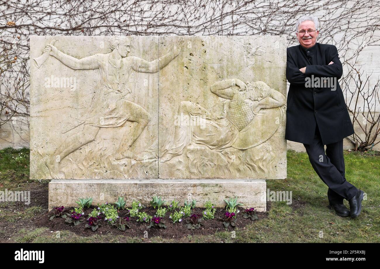 16 March 2021, Saxony, Ermlitz: Helmut Loos, head of the Richard Wagner ...