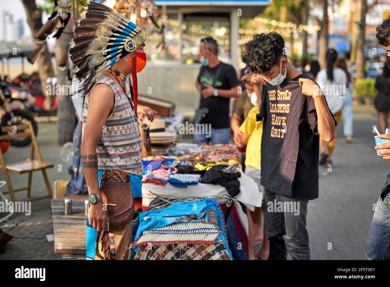 Indian traditional costume hi-res stock photography and images - Alamy